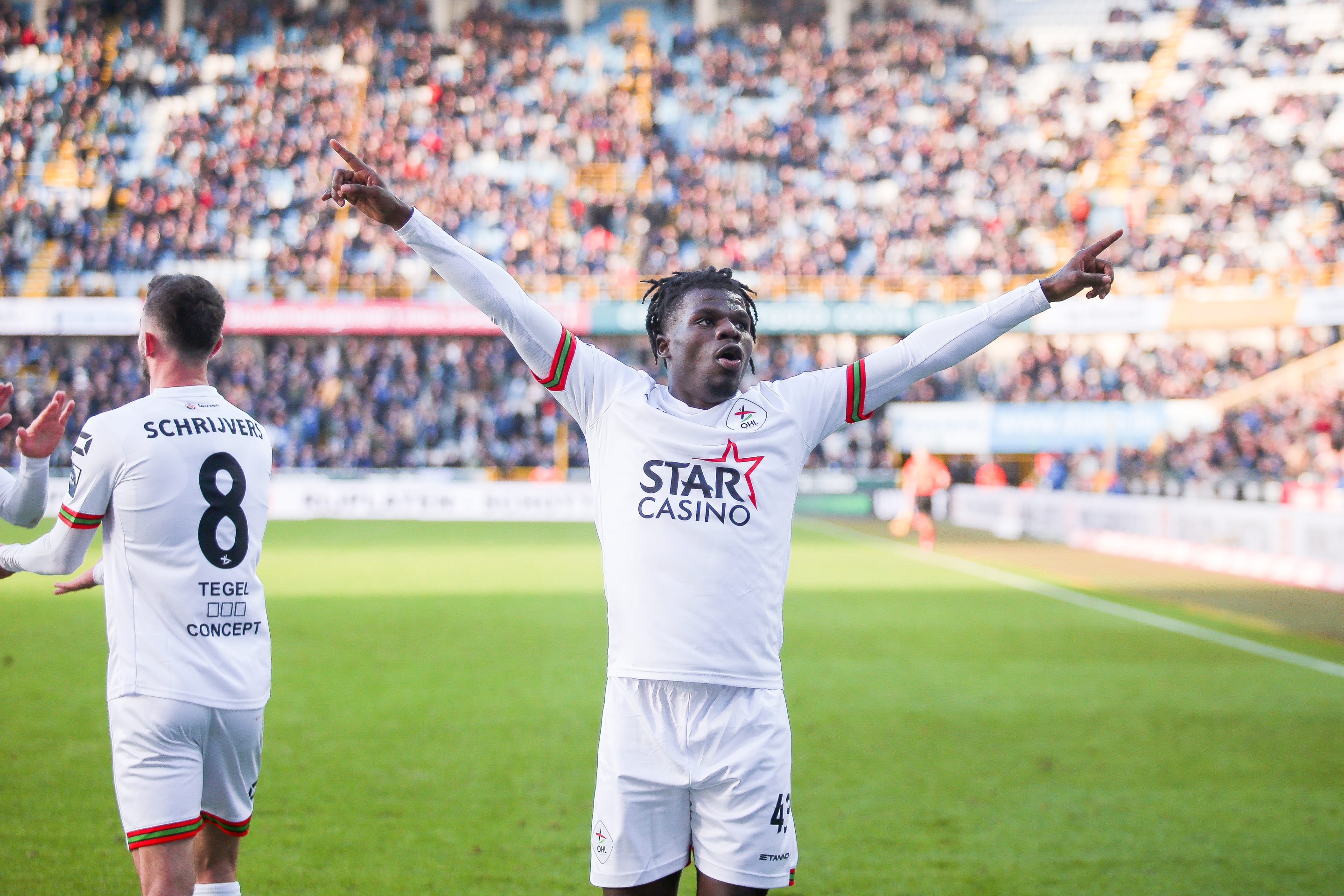 VIDEO: Nachon Nsingi scoort gelijkmaker tegen Club Brugge - OHL - Oud ...