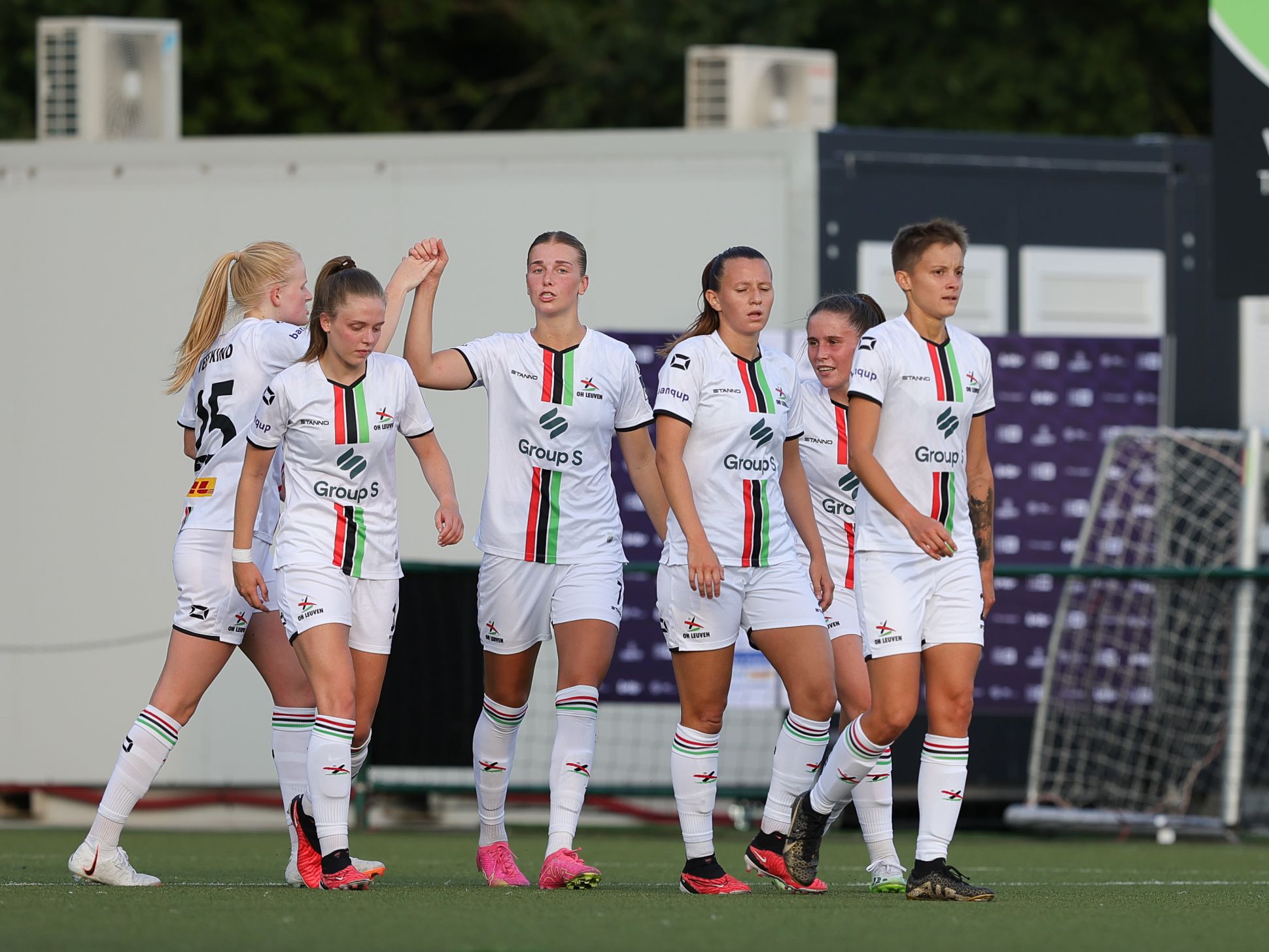 OH Leuven Women opent met 4-1-zege - OHL - Oud-Heverlee Leuven