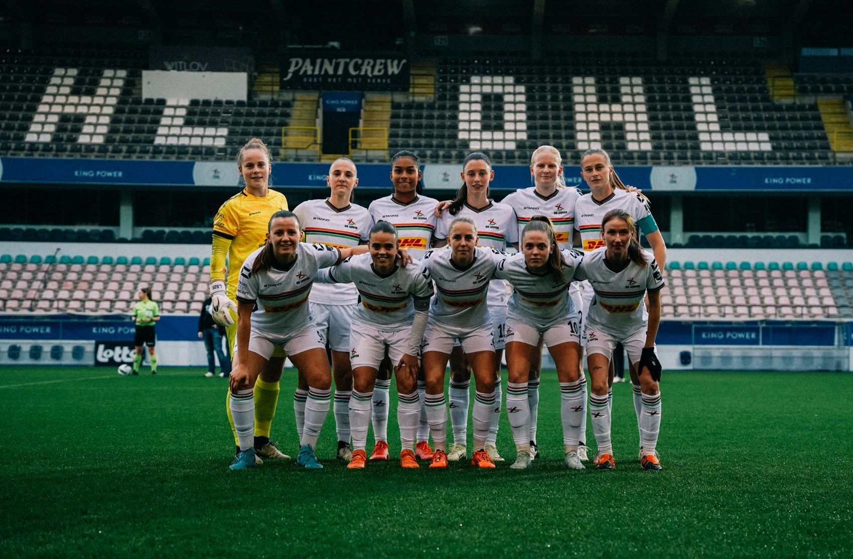 OH Leuven en DHL eCommerce slaan de handen in elkaar voor ‘Women’s Day ...